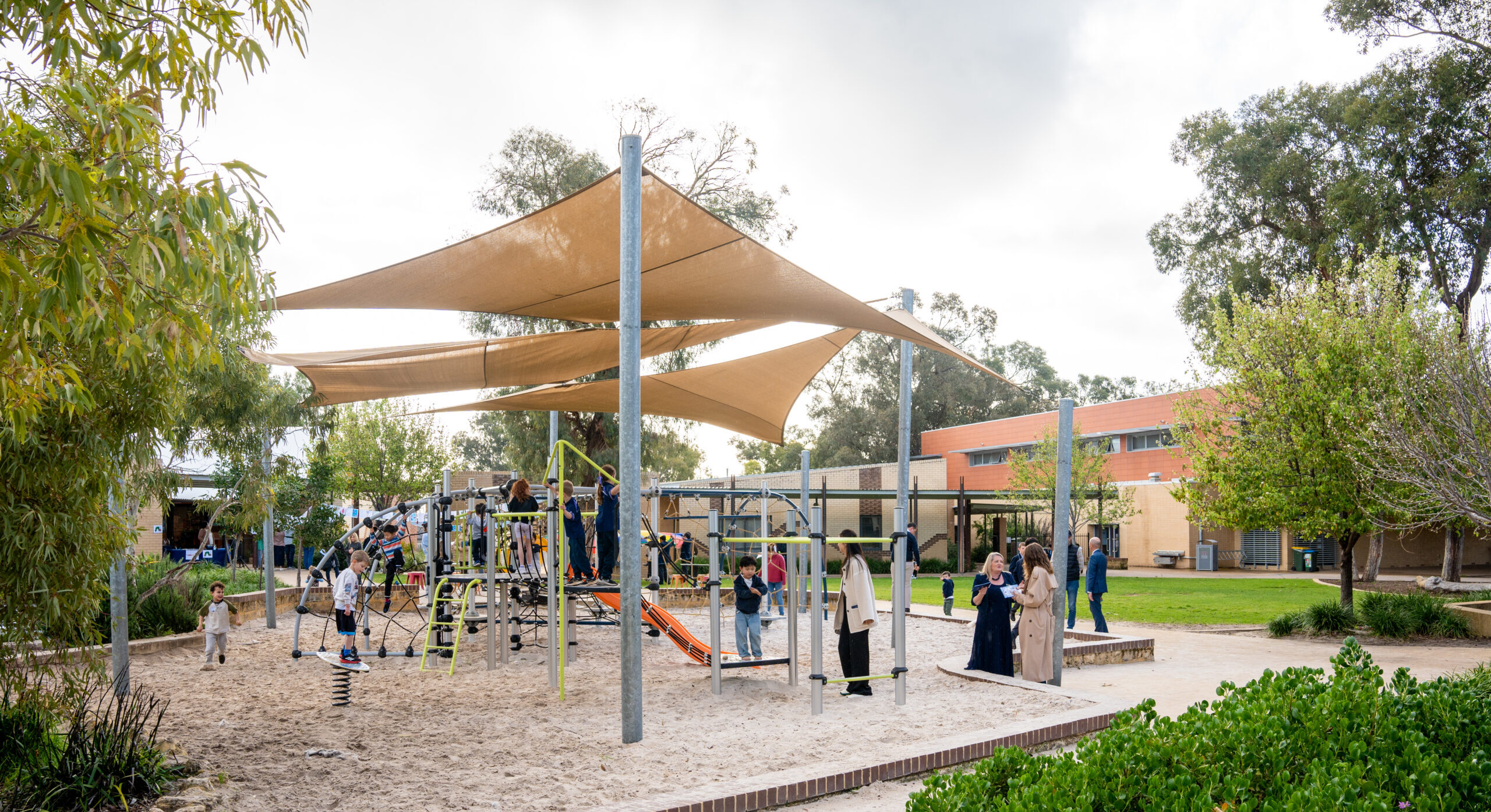 Book a tour - Hale School